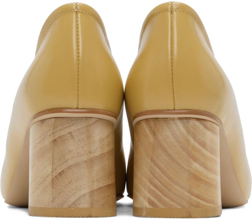 LOW CLASSIC Yel Heel - Dressed.com